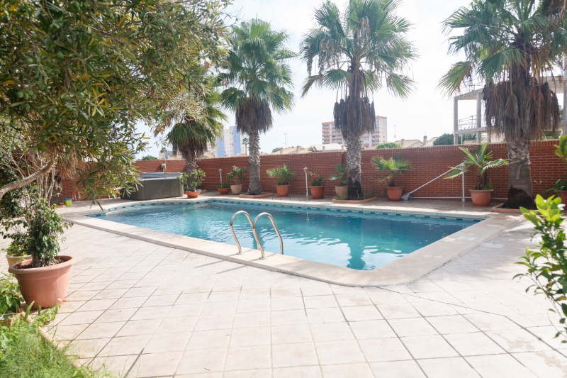 Los Vicentes - La Manga del Mar Menor